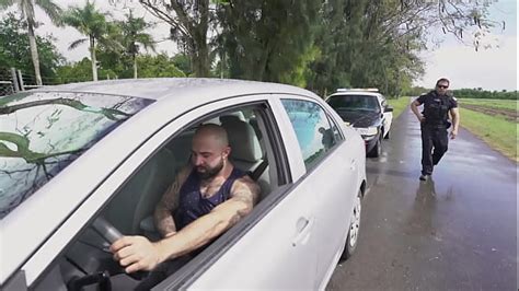Gaywire Beefcake Muscular Stud Police Officer Fucks Cock Flasher Out In Public Xxx Videos