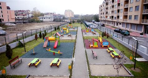 9 отзива за ДГ 175 „Слънчеви лъчи” Детска градина в София София