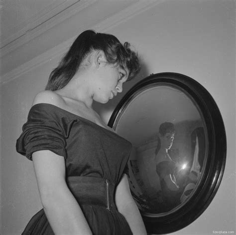 Brigitte Bardot S A Lolita Szindr Ma S Ex Com Sex