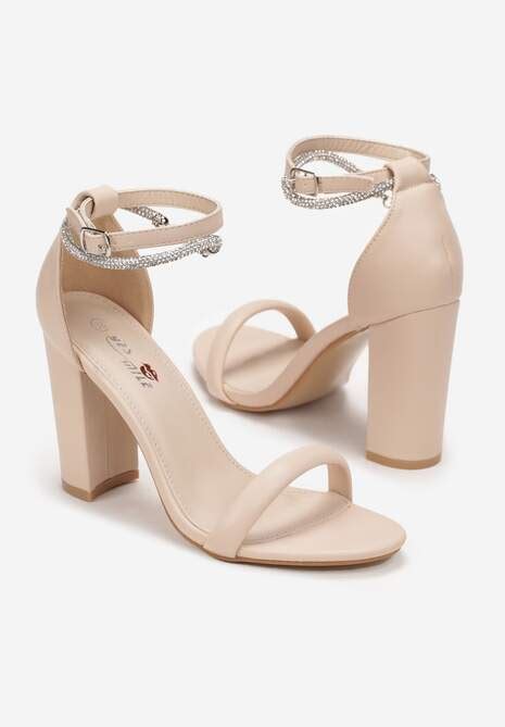 Beżowe Sandały Na Słupku Z Otwartym Noskiem I Paskiem W Cyrkonie Beulia