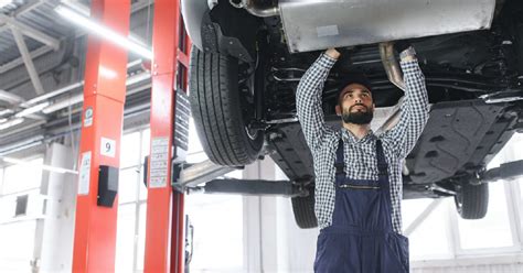 8 Common Reasons Your Car Jerks When Accelerating and How to Fix It | by Vidura Autotech | Medium