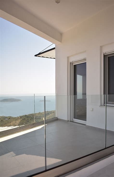 The Polygon House Archetype