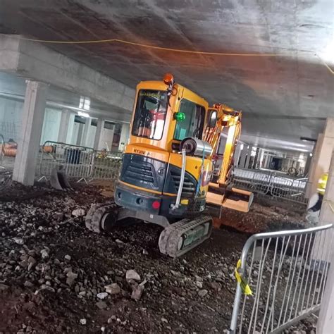 Weve Had A 3 0t Excavator Hyundai R25z 9ak Stolen Today From Sandall Park Doncaster Dn2 5dz