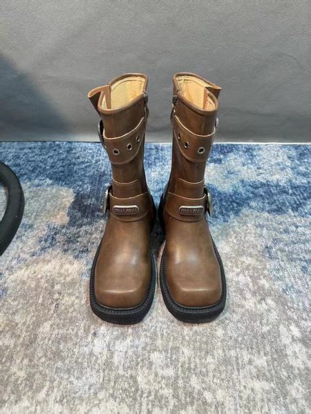 Ботинки Miu Miu купить на Ozon по низкой цене 1775451556