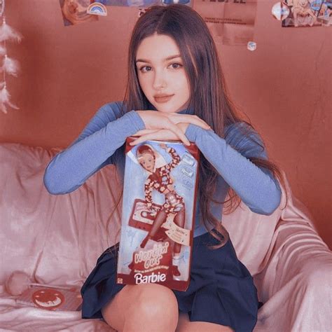 Ghim C A Mon Tr N Elina