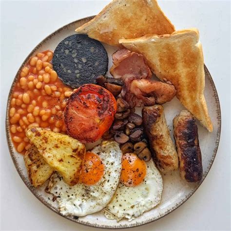 The Ultimate Full English Breakfast Recipe Myriad Recipes
