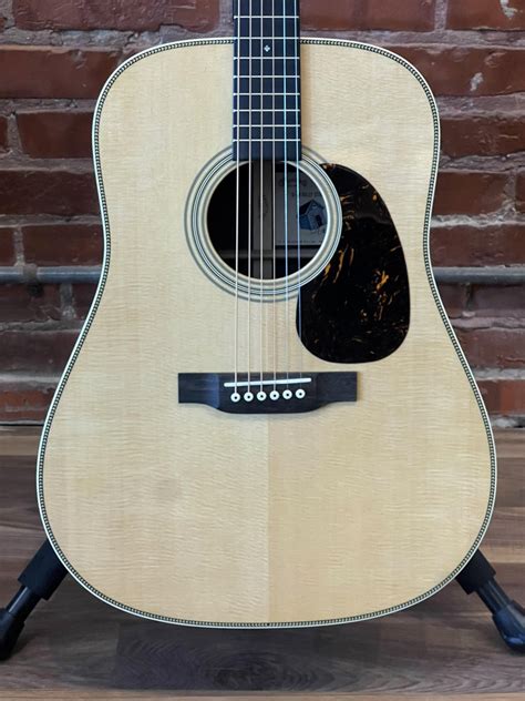 Martin D28 Billy Strings With Hard Case 729789648073