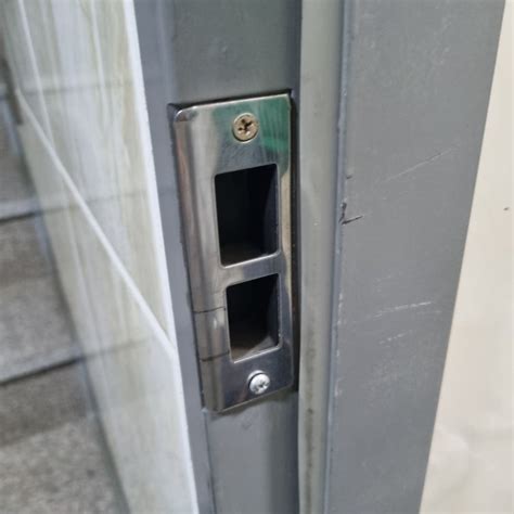 현관문이 잘 안닫혀요 지식in