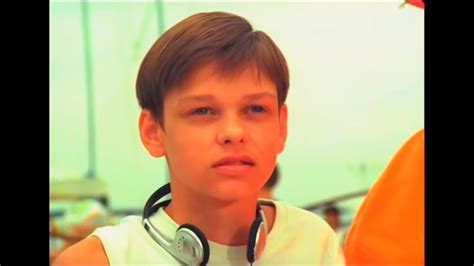 Девочка хочет - YouTube