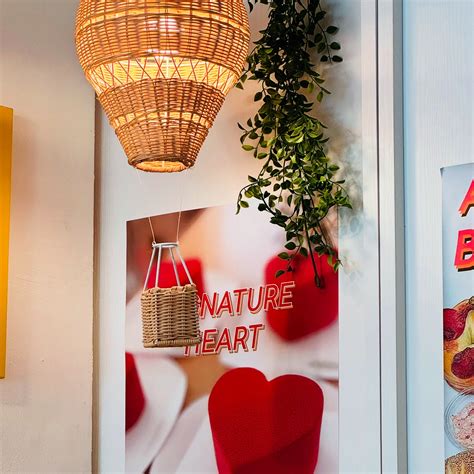 오스피셔스커피 28토 12시까지만 영업합니다 이용에 참고 부탁드립니다 ⠀ ⠀ 오늘의 라인업 •빵 플레인 베이글 소금버터 베이글 감자치즈 베이글 아몬드프레즐