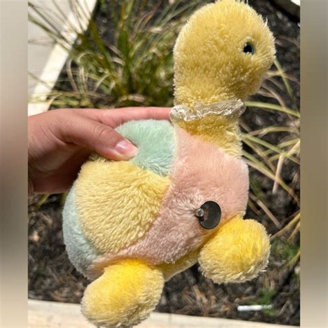 Russ Toys Twittle Turtle Russ 925 Music Musical Plush Yellow Blue