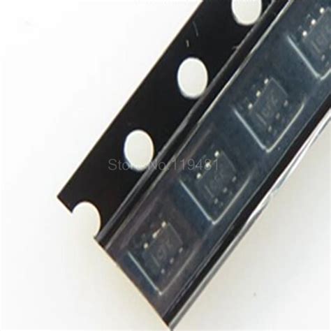 SN LVC G DCKR Inverter IC Channel Schmitt Trigger SC In Integrated Circuits From