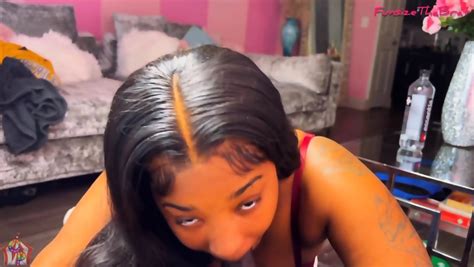 Sexy Funsize Bitch Getting Pounded By A Clown Lil Ass