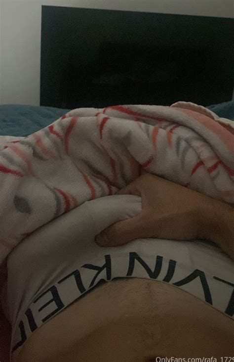 Tiktoker Famoso Rafael Silva Rafasilva Pelado E Batendo Punheta Em V Deo Os Famosos Nus