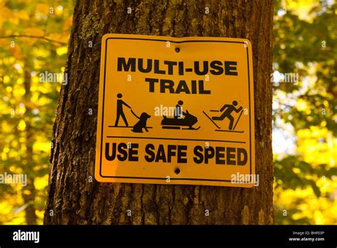 Tree Protection Sign Hi Res Stock Photography And Images Alamy