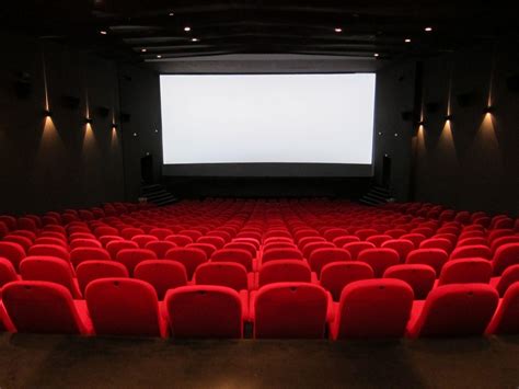 Cinema Hd Wallpapers Top Free Cinema Hd Backgrounds Wallpaperaccess