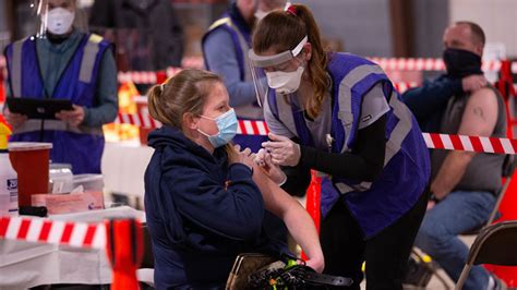 Bart De Langhe Associate Professor Esade Business School