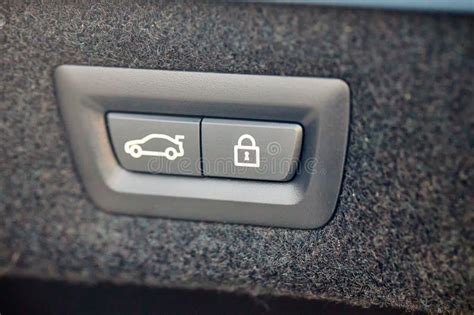 Car Interior Detailing Trunk Electric Lock Unlock Button For Opening And Closing Trunk Lid