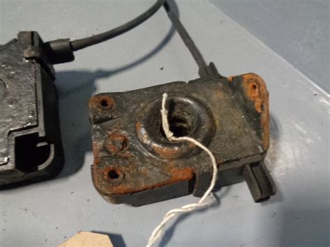 Range Rover L322 Bonnet Release Cable Catches Latch Assembly 2002 To 2