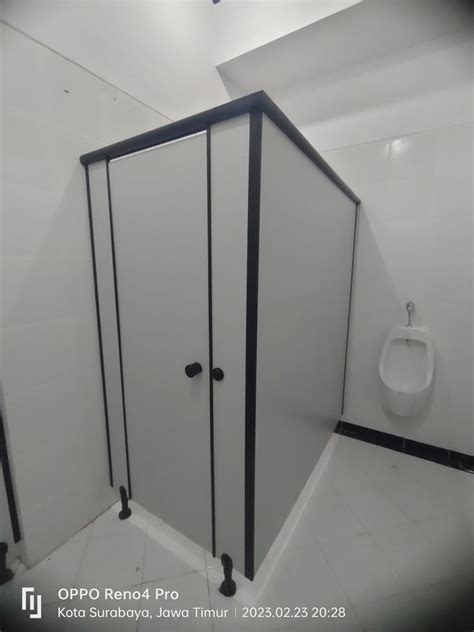 Kantor Inixindo Surabaya Toilet Cubicle Surabaya
