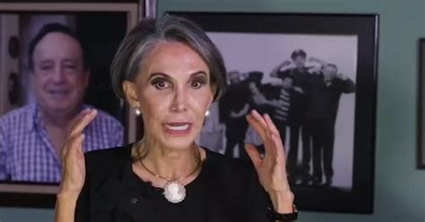 Florinda Meza Reveló Cómo Ella Y Chespirito Enfrentaron A La Prensa Al