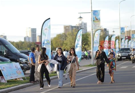 លោក ឡុង សុីសុីថាមស៍