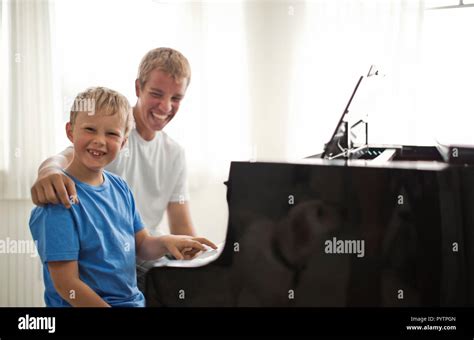 Teenage brothers living room hi-res stock photography and images - Alamy