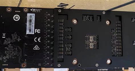 Ящики самодельных ускорителей на базе Geforce Rtx 4090 фото