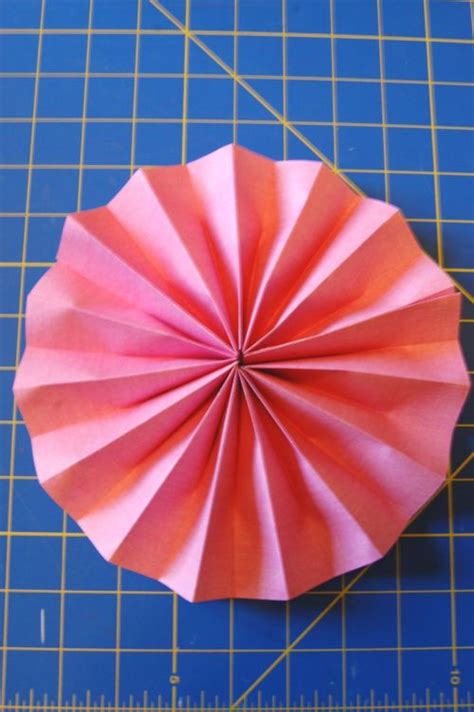 Diy Paper Rosettes Party Decorations Tutorial