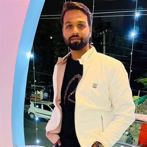 Choreographer Sonu🕺🏻 (@choreographer_sonu) • Threads, Say more