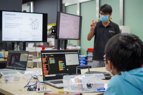 Robotics Class And Coding Class Nullspace Robotics