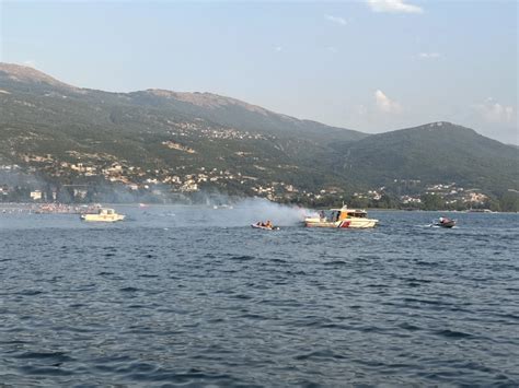 МВР со показна вежба на Охридското Езеро презентација на дел од полициската опрема пред