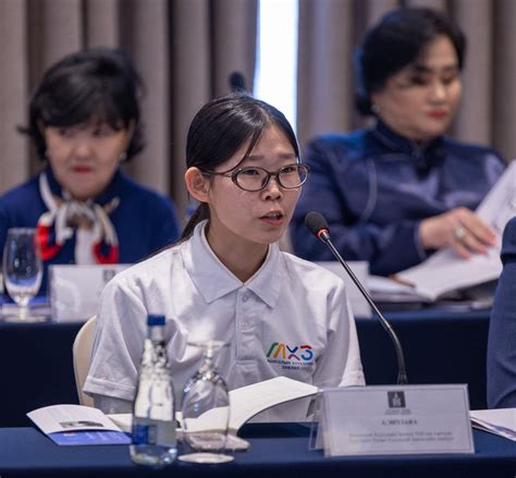 Ерөнхий сайд Л Оюун Эрдэнэ Засгийн газар хүүхэд хамгааллаас гадна хүүхэд хөгжлийн асуудалд