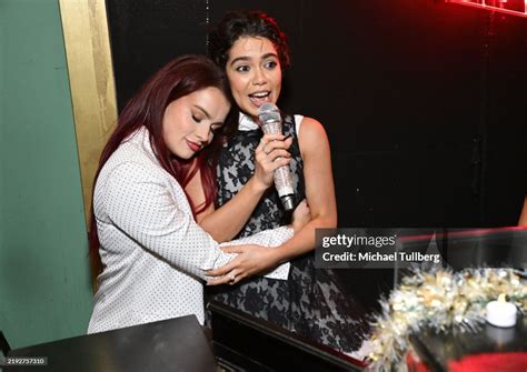 Singersongwriter Abigail Barlow And Actress Aulii Cravalho Perform