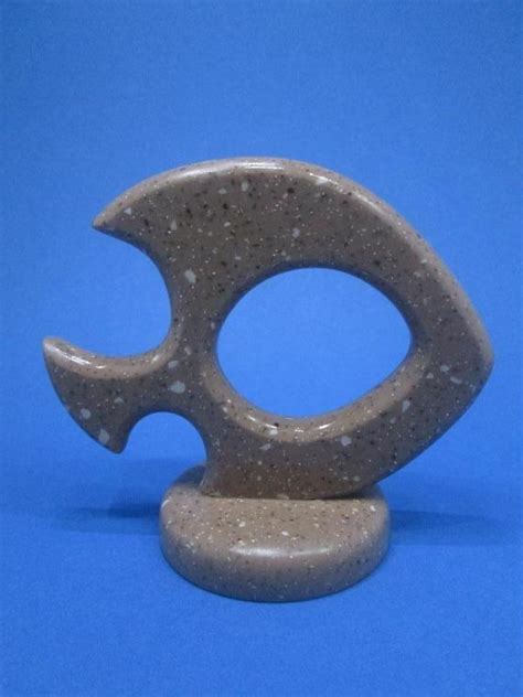 Фигурка статуэтка рыбка искусственный камень — цена 160 грн в каталоге Статуэтки Купить товары