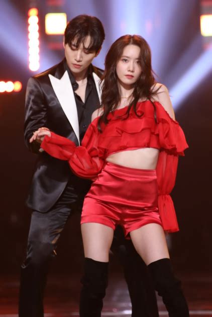 2pm 준호x소시 윤아 킹더랜드로 로맨스 호흡…시상식 이후 재회