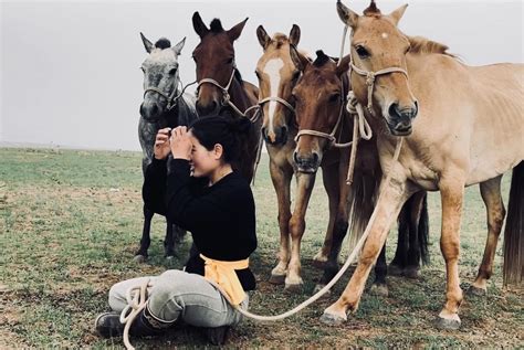Их хурд уралдаанд ДАВТАГДААГҮЙ Эрийн Гурван Наадам Facebook