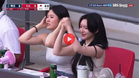 갸 누나와 친구 정면 버전 야구 에펨코리아