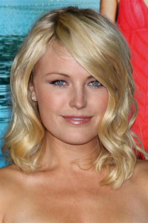 Malin Akerman Arriving At The Couples Retreat Premiere Mann S Village