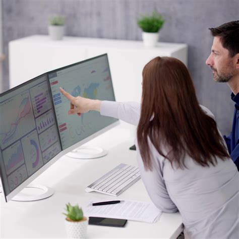 Master Networking Roi Tracking Ensure Your Efforts Reach The Right Audience