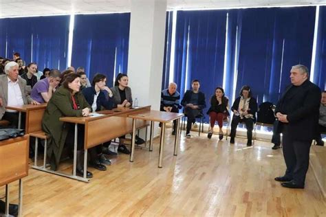 ჯაბა სამუშია სტუდენტებთან შეხვედრებს განაგრძობს Imedinews