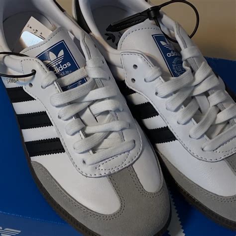 예쁜 운동화 👟 Kream