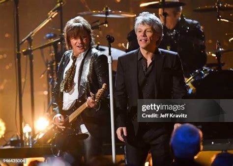2737 Jon Bon Jovi And Richie Sambora Photos And High Res Pictures