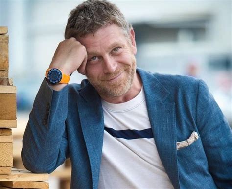 САМО В ПИК И РЕТРО Вергов избяга в Италия СНИМКИ Информационна агенция ПИК