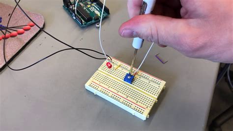 Matlab Potentiometer Led Control Youtube