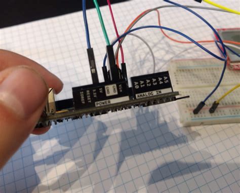 Trying To Do Hello World App For Nokia LCD With Arduino Yun And Johnny Five Arduino Stack