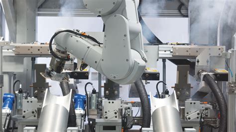 New Video Shows Apples Iphone Recycling Robot Daisy In Action