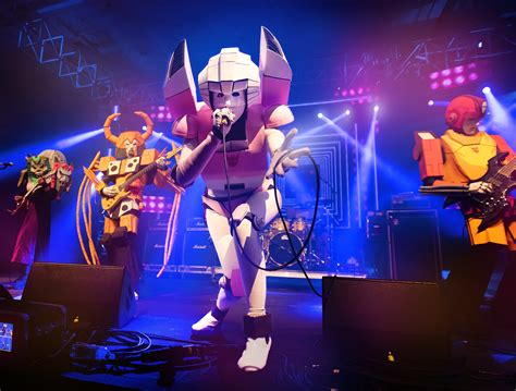 The Cybertronic Spree At Retro Con 2023 With Secret Guest Star