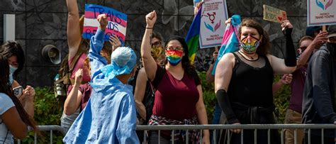 Gender Doctors Use Genital Surgery Robot To Crank Out High Volume Of Sex Changes The Daily