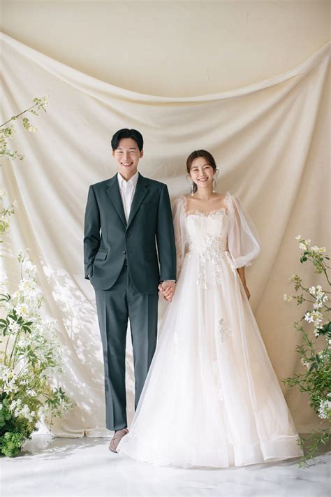 10개의 웨딩드레스 아이디어 웨딩드레스 결혼 사진 웨딩사진 포즈